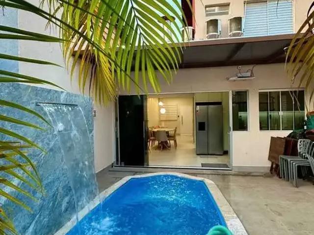 Casa / Sobrado para Venda em Cuiabá/MT Despraiado 3 Quartos