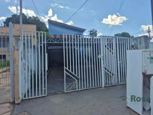Casa / Sobrado para Venda em Cuiabá/MT Dom Aquino 4 Quartos