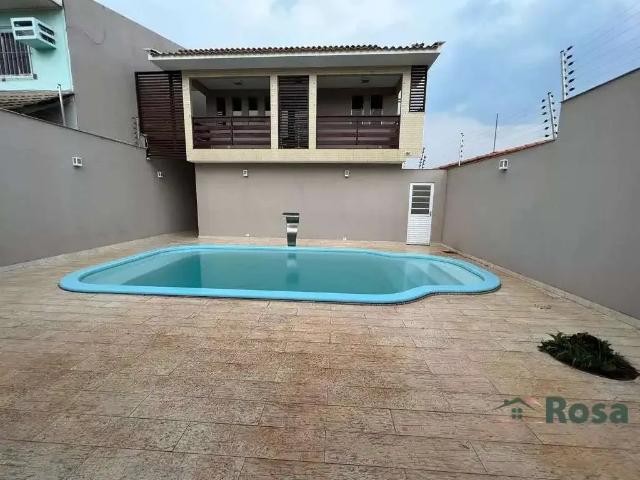 Casa / Sobrado para Venda em Cuiabá/MT Jardim Califórnia 6 Quartos