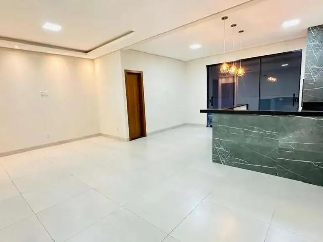 Casa / Sobrado para Venda em Cuiabá/MT Jardim Califórnia 3 Quartos