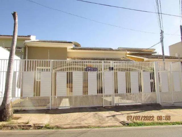 Casa / Sobrado para Venda em Cuiabá/MT Jardim Cuiabá 3 Quartos