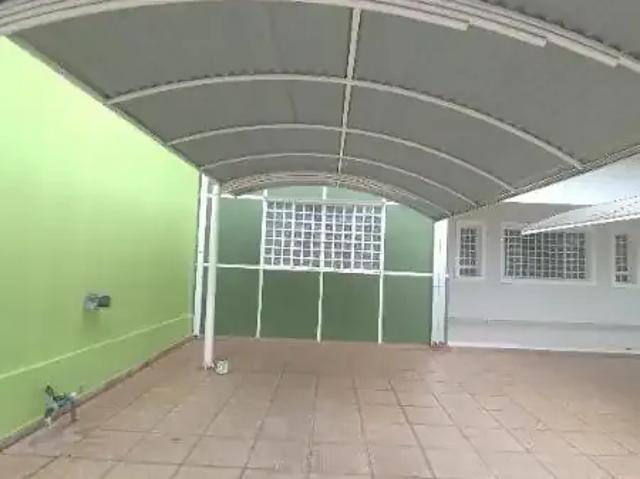 Casa / Sobrado para Venda em Cuiabá/MT Jardim Cuiabá 4 Quartos