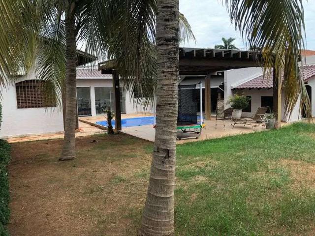 Casa / Sobrado para Venda em Cuiabá/MT Jardim Gramado 3 Quartos
