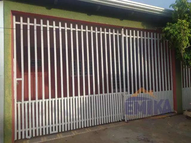 Casa / Sobrado para Venda em Cuiabá/MT Jardim Industriário I 3 Quartos