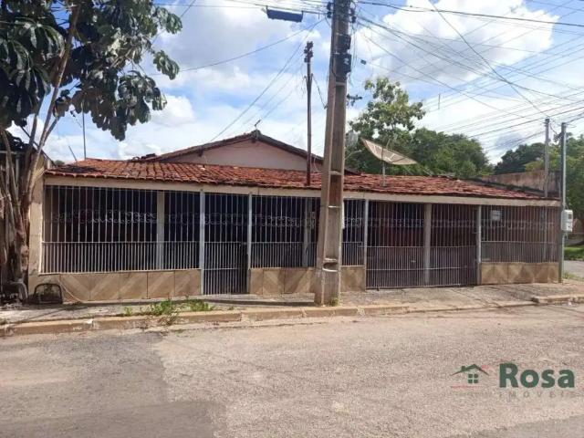 Casa / Sobrado para Venda em Cuiabá/MT Jardim Industriário I 2 Quartos