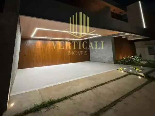 Casa / Sobrado para Venda em Cuiabá/MT Jardim Itália 5 Quartos