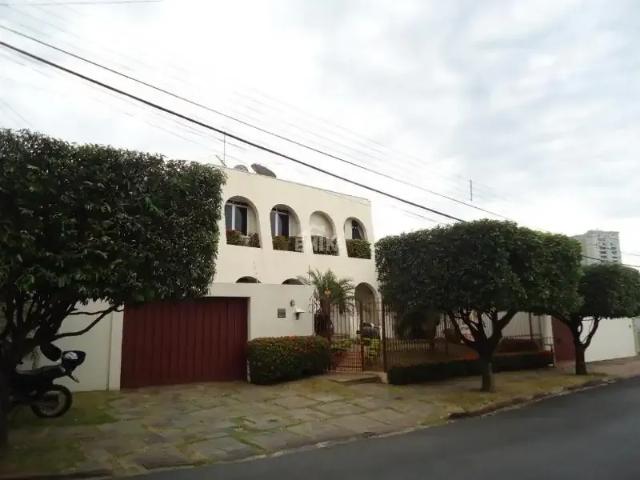 Casa / Sobrado para Venda em Cuiabá/MT Jardim Shangri La 5 Quartos