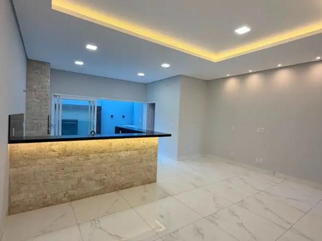 Casa / Sobrado para Venda em Cuiabá/MT Jardim Shangri La 3 Quartos