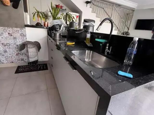 Casa / Sobrado para Venda em Cuiabá/MT Jardim Shangri La 3 Quartos