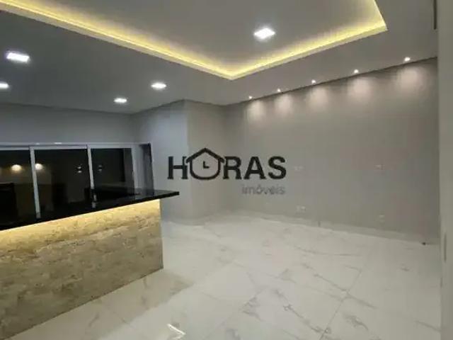 Casa / Sobrado para Venda em Cuiabá/MT Jardim Shangri La 3 Quartos