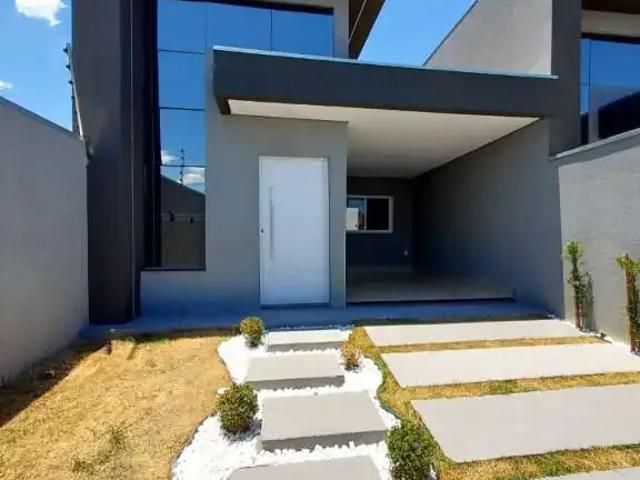 Casa / Sobrado para Venda em Cuiabá/MT Jardim Shangri La 3 Quartos