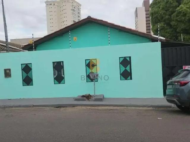 Casa / Sobrado para Venda em Cuiabá/MT Jardim Petrópolis 5 Quartos