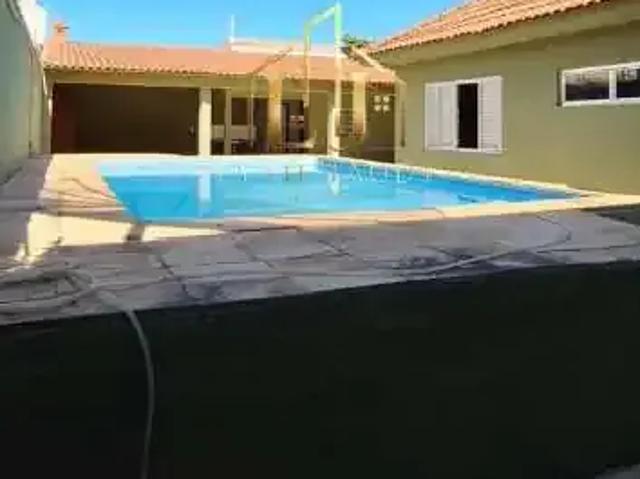 Casa / Sobrado para Venda em Cuiabá/MT Jardim Petrópolis 5 Quartos