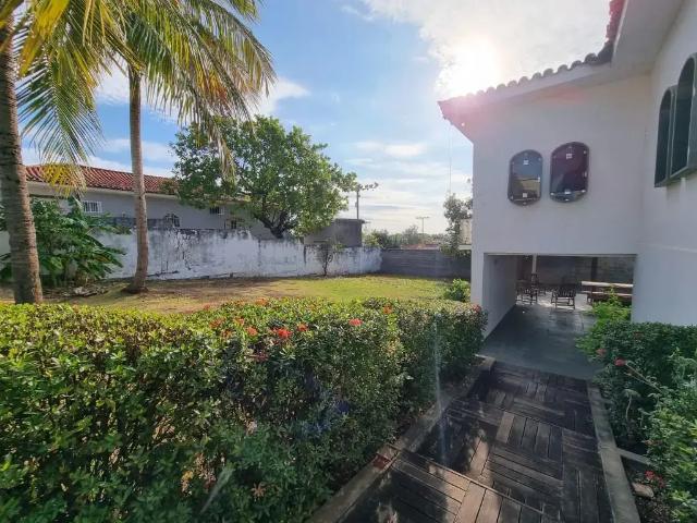 Casa / Sobrado para Venda em Cuiabá/MT Jardim Petrópolis 3 Quartos
