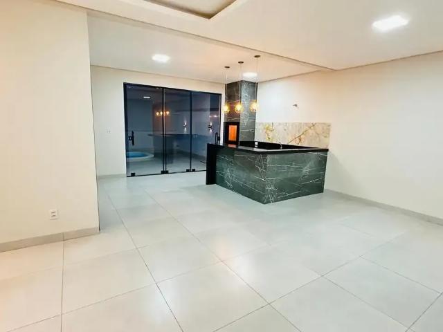 Casa / Sobrado para Venda em Cuiabá/MT Jardim Petrópolis 3 Quartos