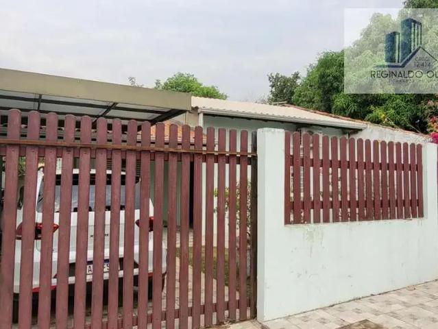 Casa / Sobrado para Venda em Cuiabá/MT Jardim Universitário 2 Quartos