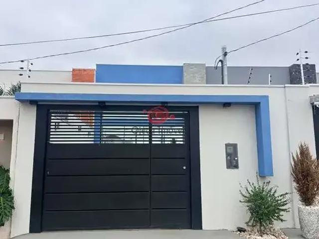 Casa / Sobrado para Venda em Cuiabá/MT Jardim Universitário 3 Quartos