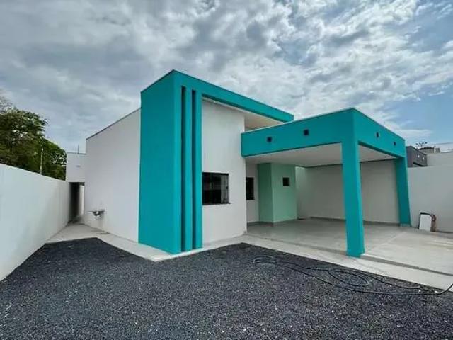 Casa / Sobrado para Venda em Cuiabá/MT Jardim Universitário 3 Quartos