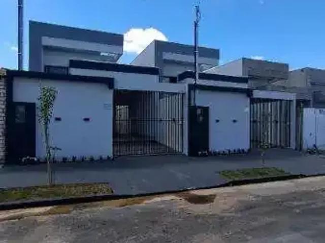 Casa / Sobrado para Venda em Cuiabá/MT Jardim Universitário 3 Quartos