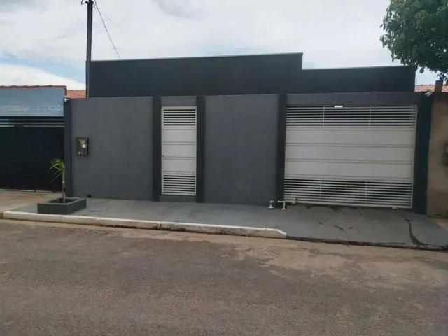 Casa / Sobrado para Venda em Cuiabá/MT Loteamento Residencial Flor de Lis 3 Quartos