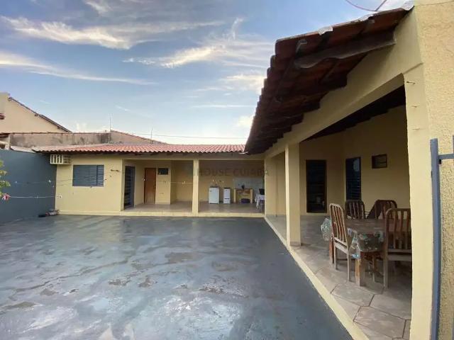 Casa / Sobrado para Venda em Cuiabá/MT Morada do Ouro 4 Quartos
