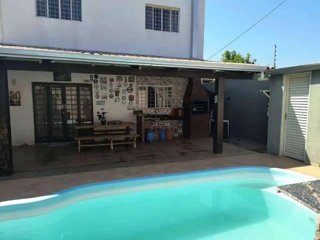 Casa / Sobrado para Venda em Cuiabá/MT Morada do Ouro 4 Quartos