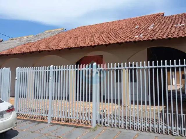 Casa / Sobrado para Venda em Cuiabá/MT Morada do Ouro 3 Quartos
