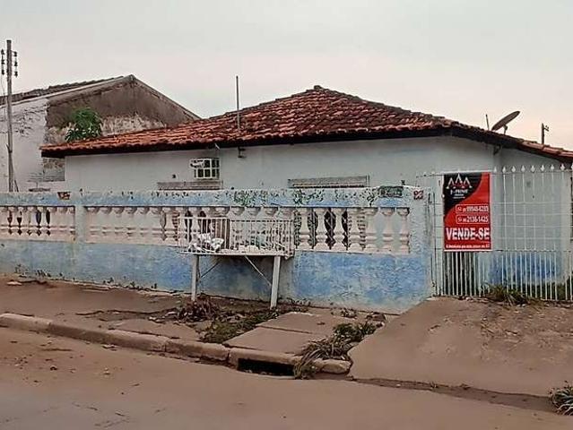 Casa / Sobrado para Venda em Cuiabá/MT Morada da Serra 3 Quartos