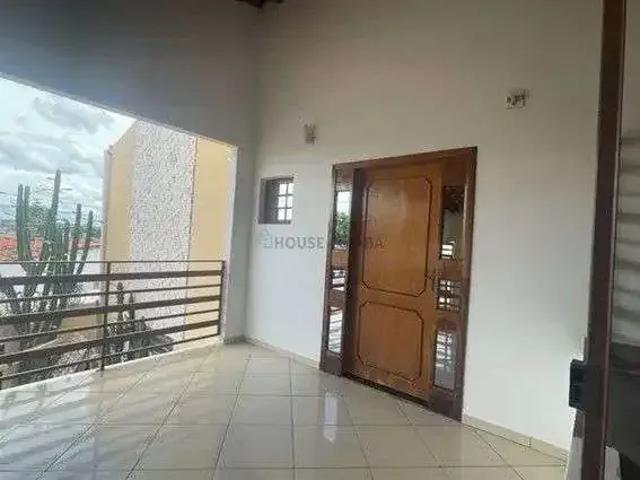 Casa / Sobrado para Venda em Cuiabá/MT Morada da Serra 3 Quartos
