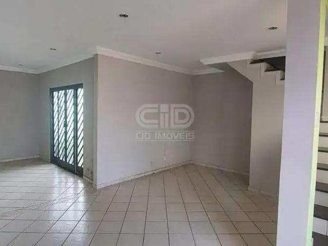 Casa / Sobrado para Venda em Cuiabá/MT Morada da Serra 3 Quartos