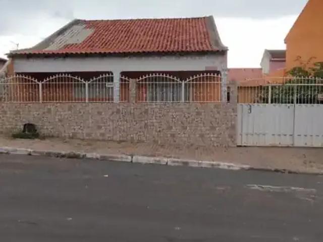 Casa / Sobrado para Venda em Cuiabá/MT Morada da Serra 2 Quartos