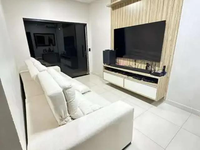Casa / Sobrado para Venda em Cuiabá/MT Morada da Serra 4 Quartos