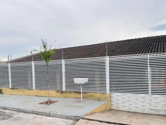 Casa / Sobrado para Venda em Cuiabá/MT Morada da Serra 4 Quartos