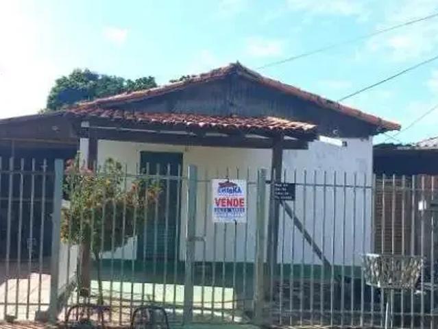 Casa / Sobrado para Venda em Cuiabá/MT Parque Cuiabá 2 Quartos