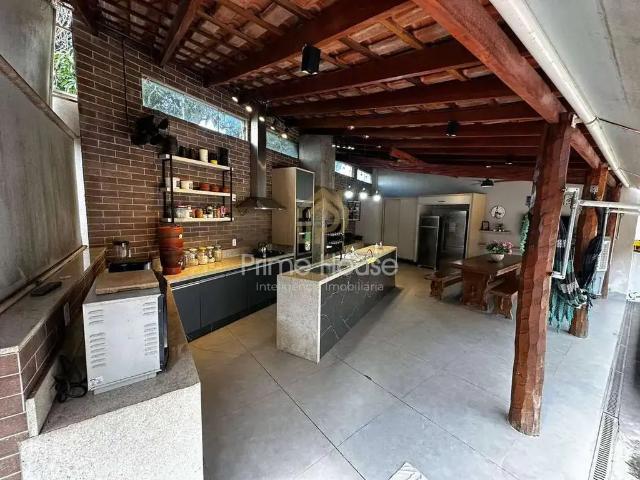 Casa / Sobrado para Venda em Cuiabá/MT Poção 3 Quartos