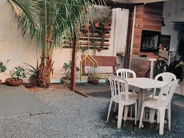 Casa / Sobrado para Venda em Cuiabá/MT Planalto 2 Quartos