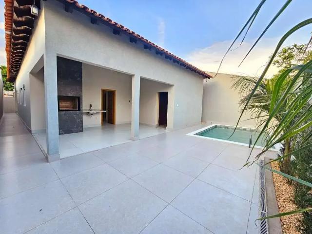 Casa / Sobrado para Venda em Cuiabá/MT Praeiro 3 Quartos