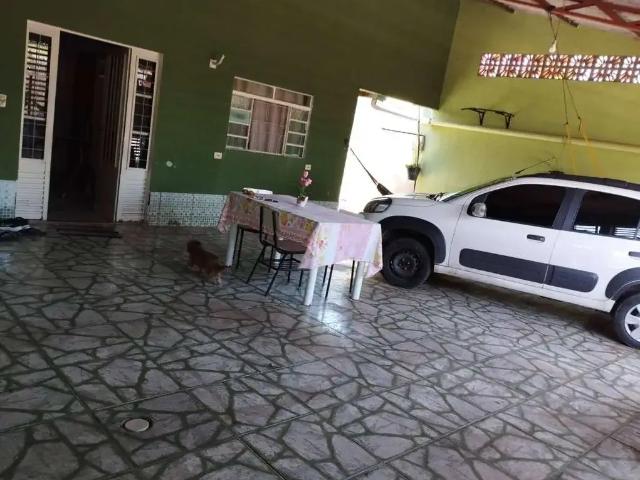Casa / Sobrado para Venda em Cuiabá/MT Recanto dos Pássaros 4 Quartos