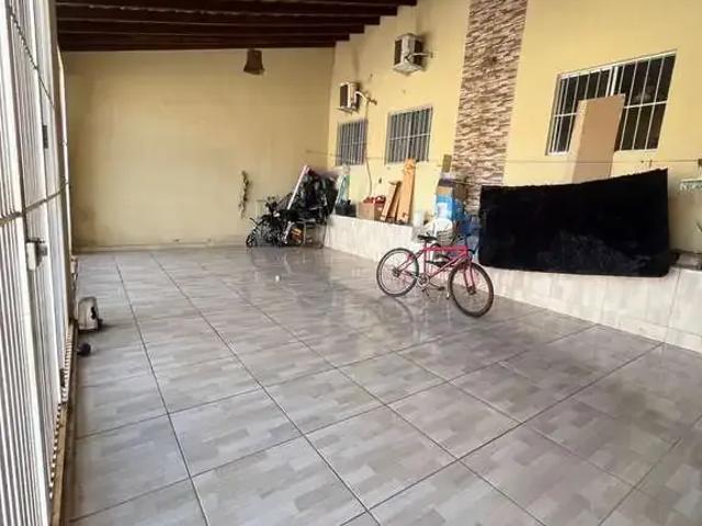 Casa / Sobrado para Venda em Cuiabá/MT Recanto dos Pássaros 3 Quartos