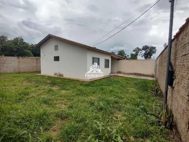 Casa / Sobrado para Venda em Cuiabá/MT Residencial Altos do Parque I 2 Quartos