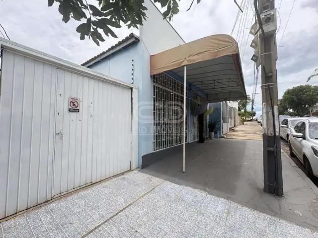 Casa / Sobrado para Venda em Cuiabá/MT Residencial Paiaguás 3 Quartos
