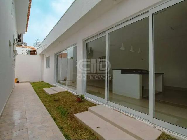Casa / Sobrado para Venda em Cuiabá/MT Santa Cruz II 3 Quartos