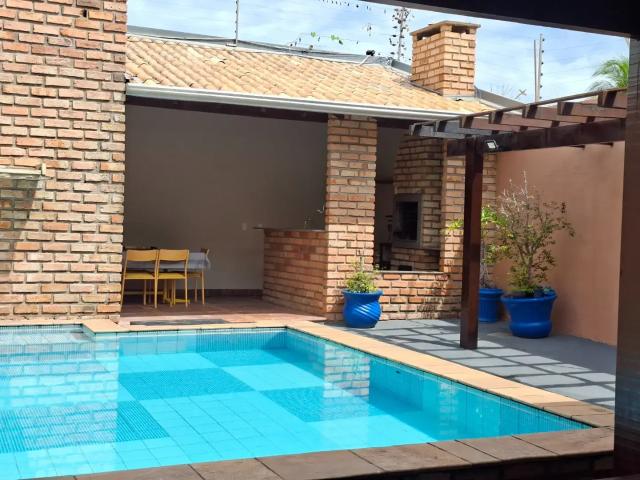 Casa / Sobrado para Venda em Cuiabá/MT Santa Rosa 3 Quartos