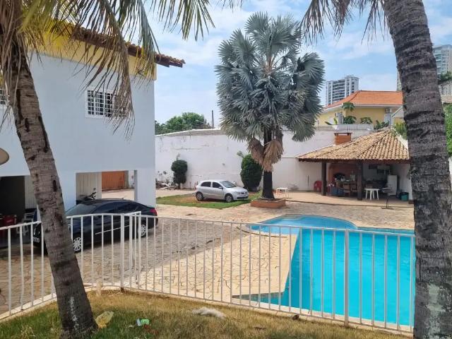 Casa / Sobrado para Venda em Cuiabá/MT Santa Rosa 6 Quartos