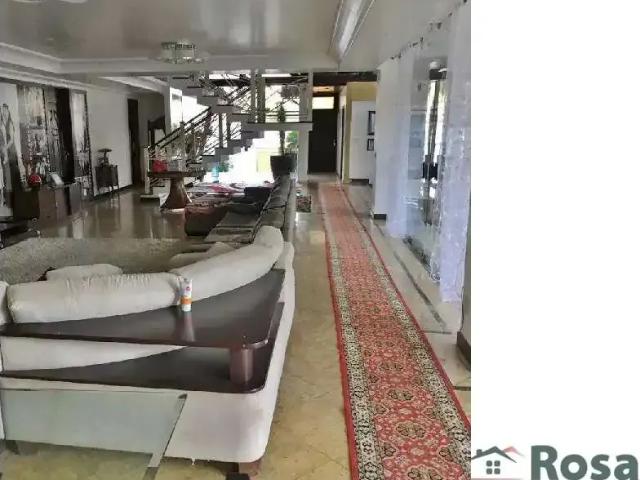 Casa / Sobrado para Venda em Cuiabá/MT Santa Rosa 6 Quartos