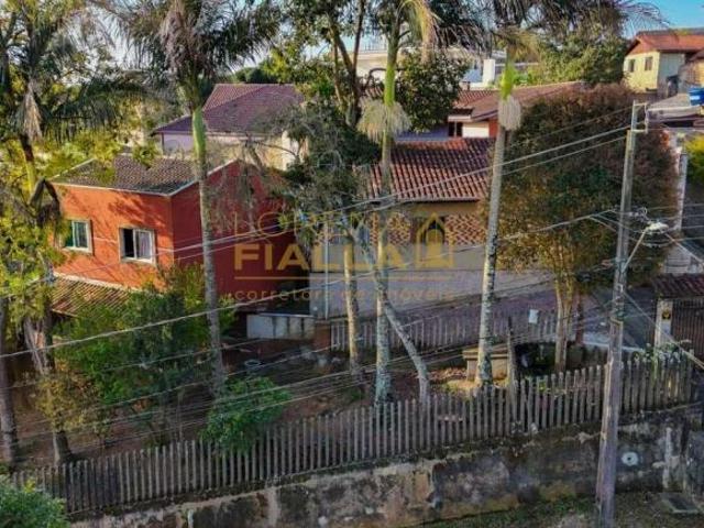Casa / Sobrado para Venda em Curitiba, Vista Alegre, 8 dormitórios, 4 banheiros, 4 vagas