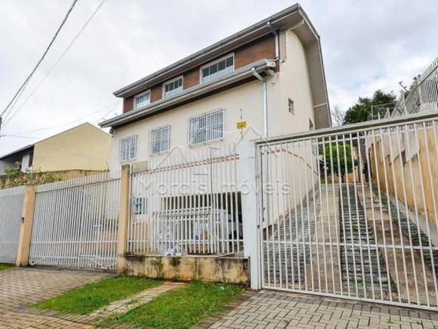 Casa / Sobrado para Venda em Curitiba, São Lourenço, 4 dormitórios, 1 suíte, 2 banheiros, 6 vagas