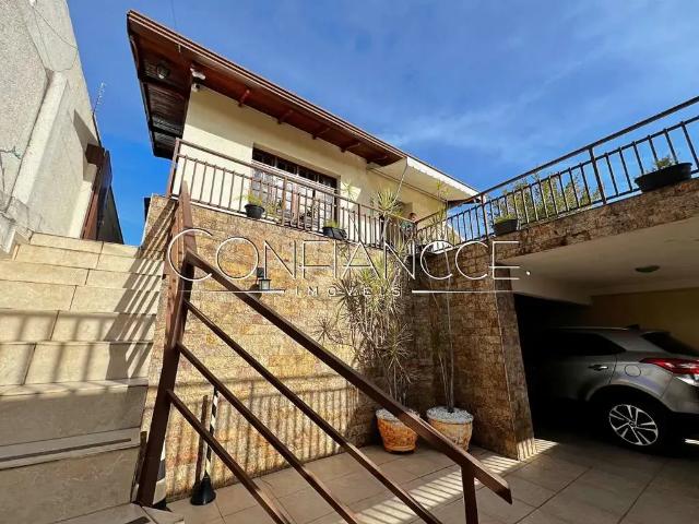 Casa / Sobrado para Venda em Curitiba/PR Mercês 4 Quartos
