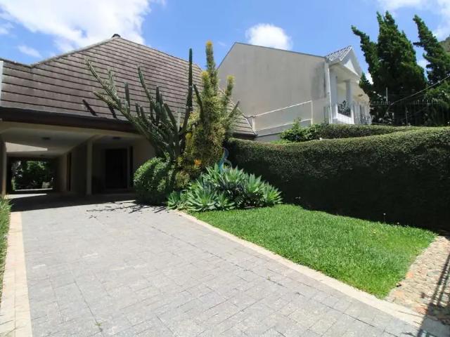 Casa / Sobrado para Venda em Curitiba/PR Mercês 4 Quartos