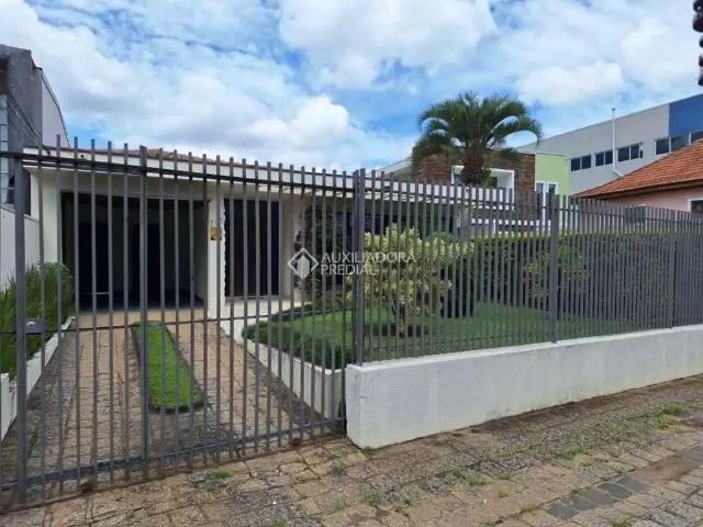 Casa / Sobrado para Venda em Curitiba/PR Mercês 4 Quartos